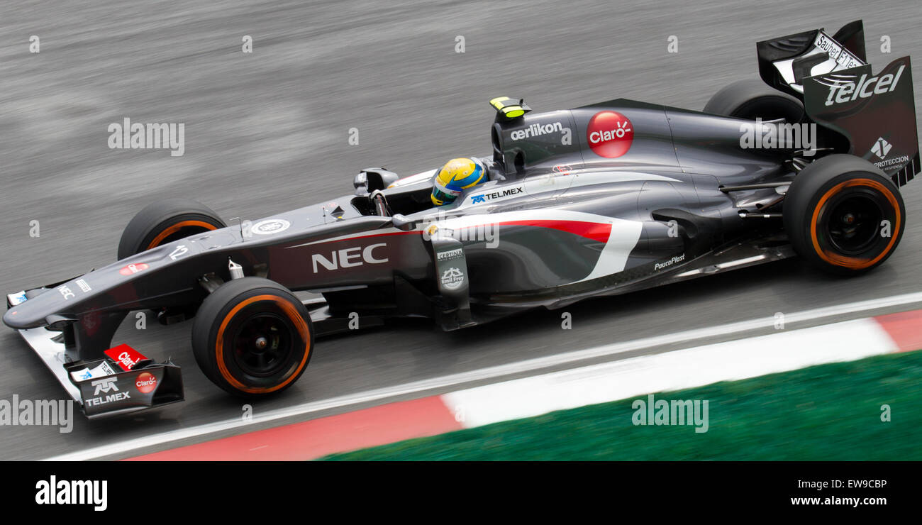 2013 malaysian grand prix f1 hi-res stock photography and images - Alamy