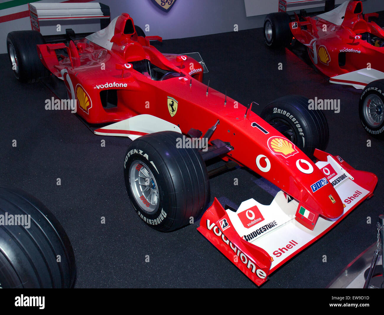 Ferrari f2002 hi-res stock photography and images - Alamy