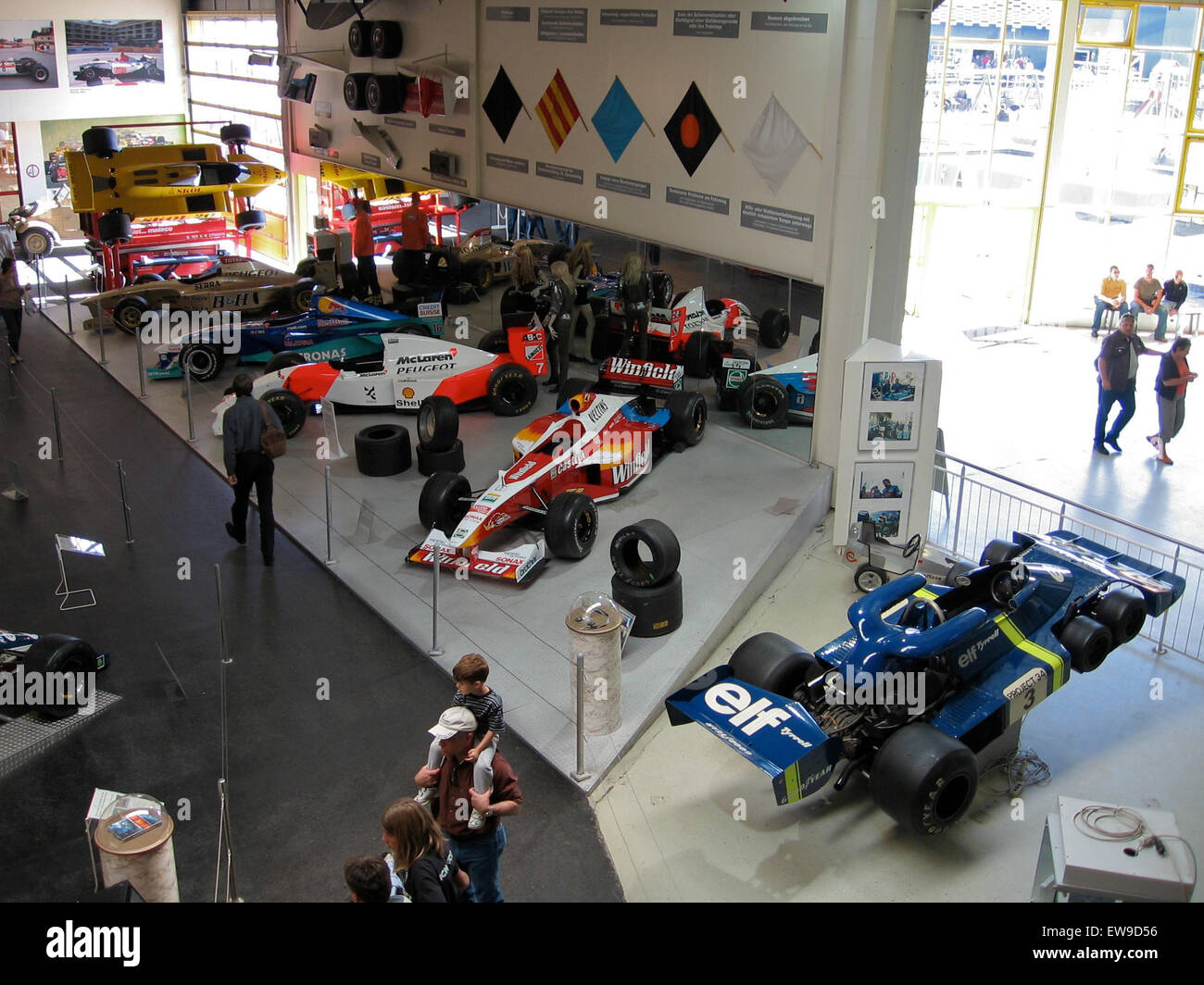 The 2006 Formula One cars at the Auto und Technik Museum in Sinsheim ...