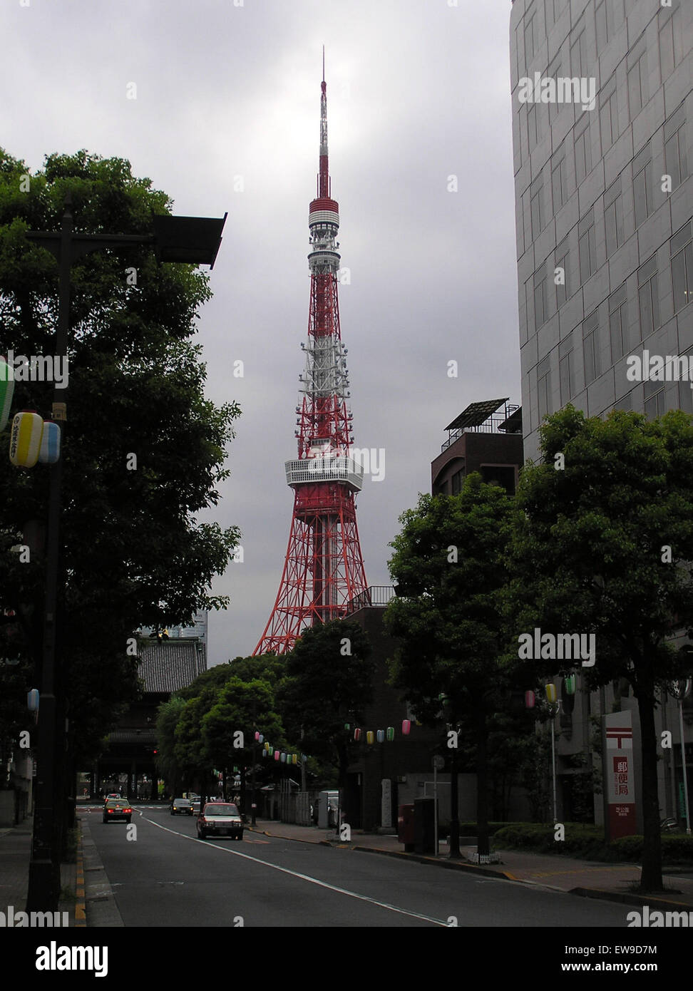 Tokyo japan 2003 hi-res stock photography and images - Alamy