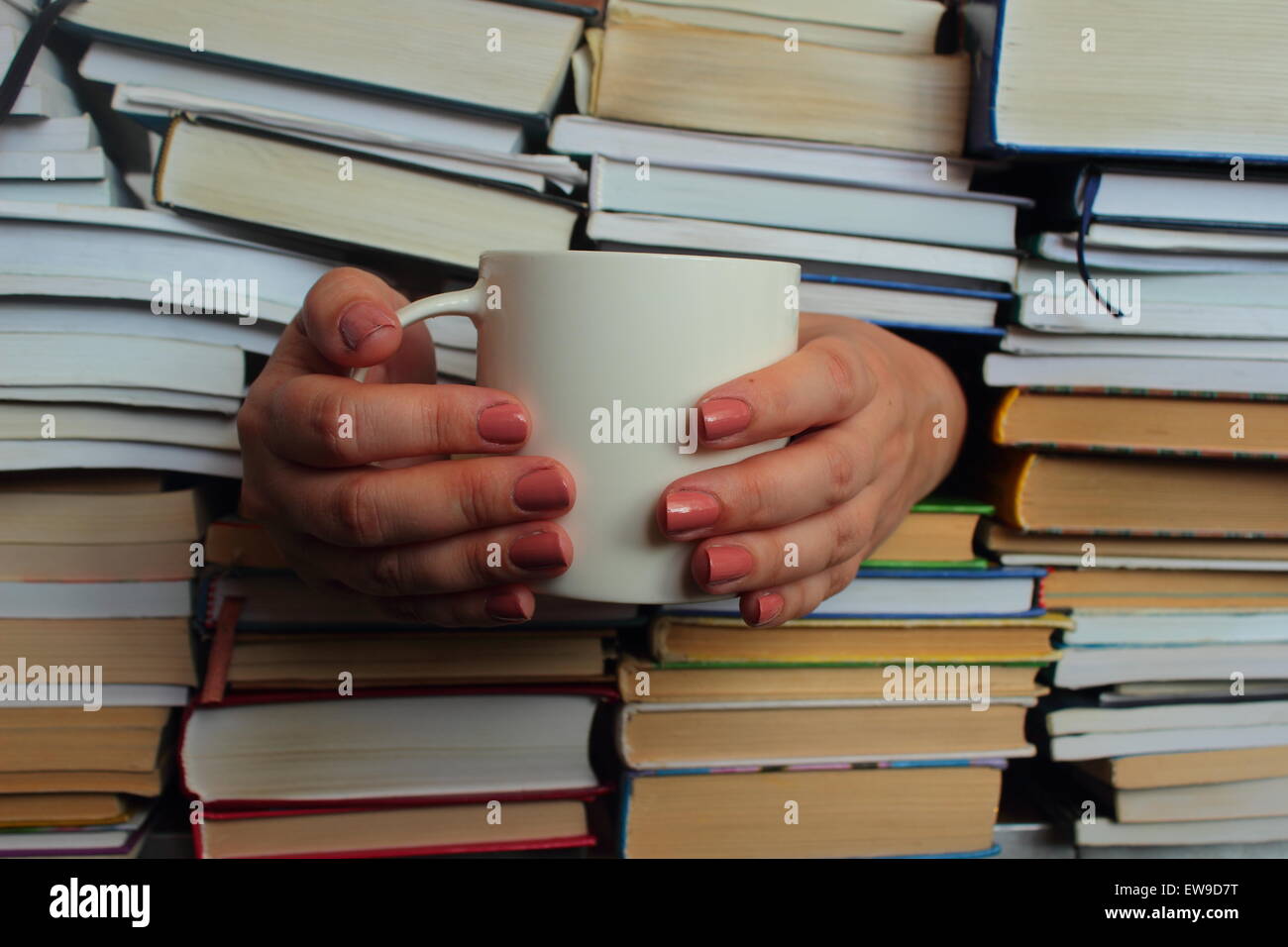 Hand coffee book hi-res stock photography and images - Alamy