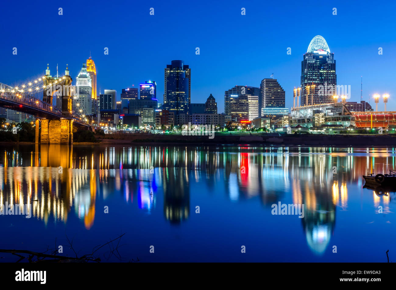 Cincinnati skyline at dawn with reflections from the building in the ...