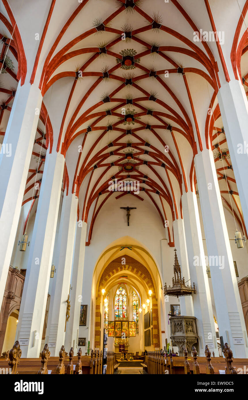 Aisle and altar of Saint Thomas Church in Leipzig. German composer ...