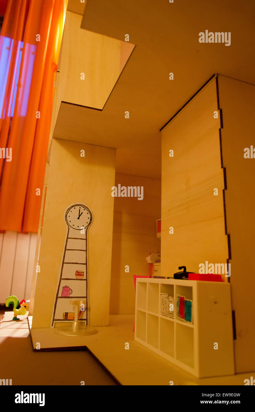 Detail of the inside of a dollhouse Stock Photo - Alamy