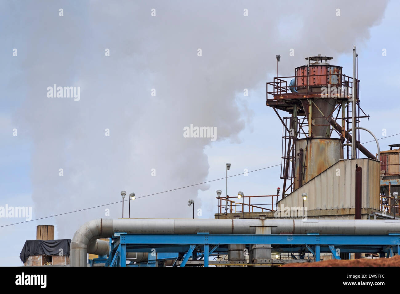 Catalyst Paper's pulp mill at Crofton, Vancouver Island, British ...