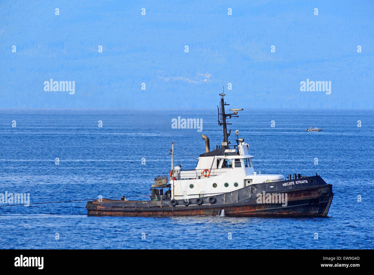 Tugboat pulling log boom in Georgia Strait, just north of Nanaimo ...