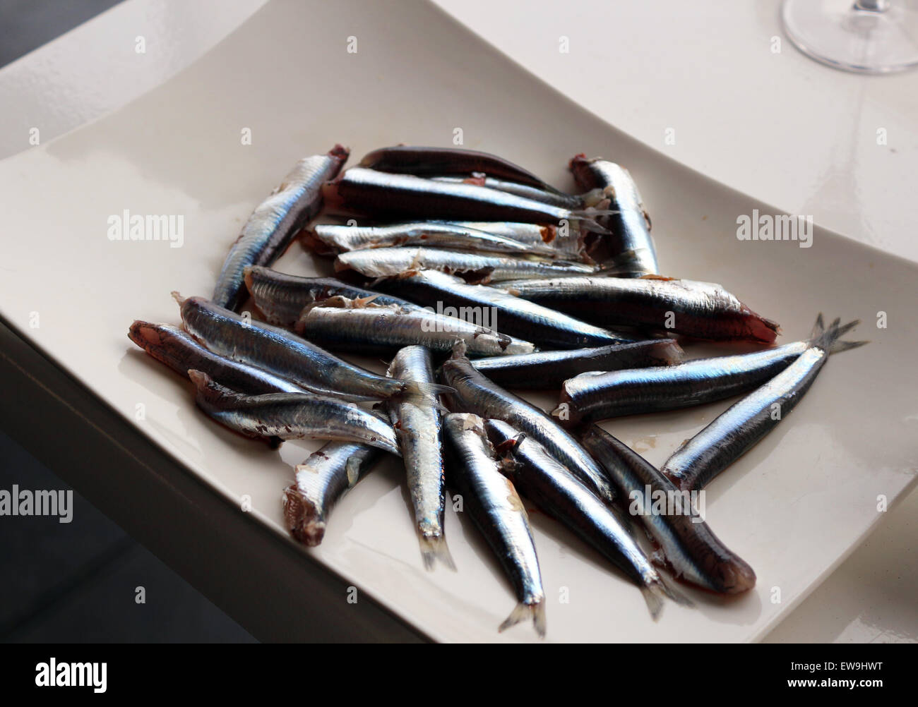 Plate of fresh fish hi-res stock photography and images - Alamy