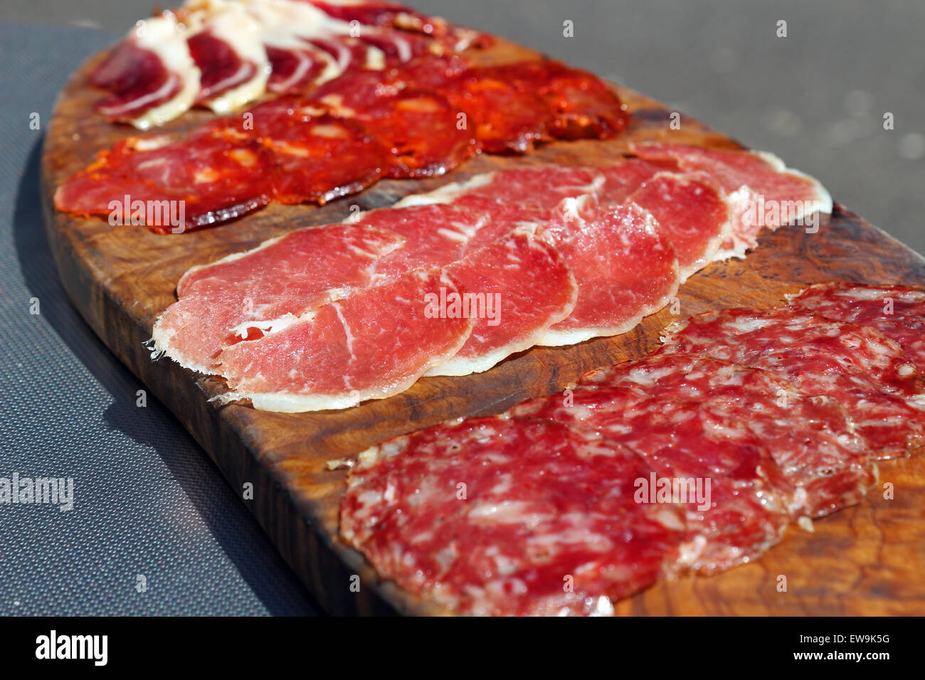 Sliced meats hi-res stock photography and images - Alamy