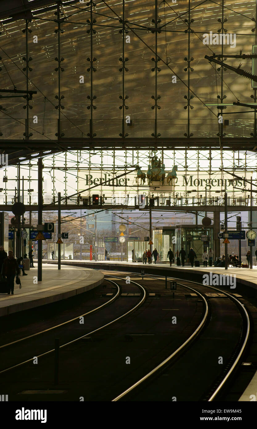 Berliner main station hi-res stock photography and images - Alamy