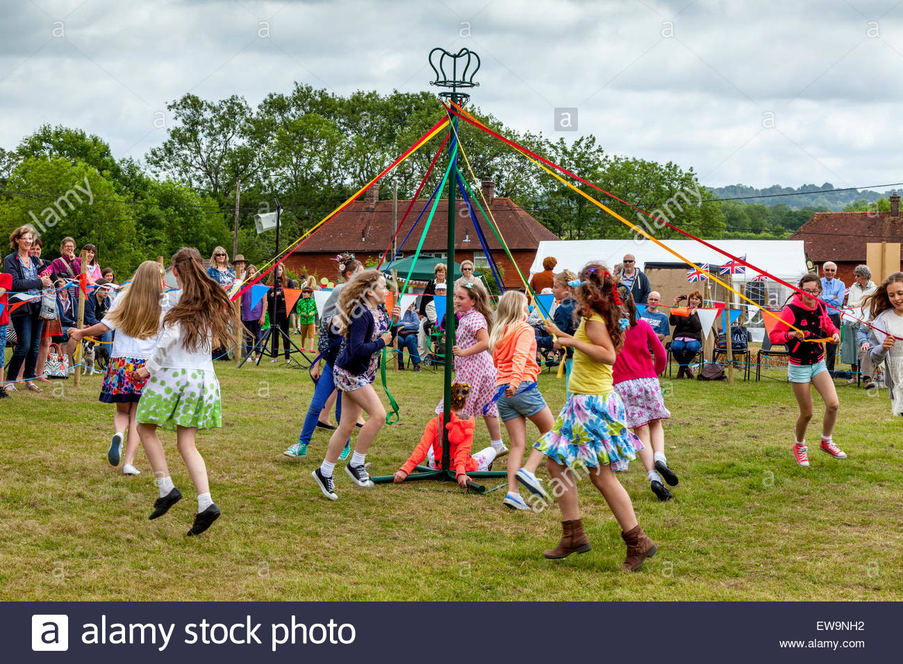Traditional Maypole Dancing, High Hurstwood Fete, High Hurstwood Stock ...