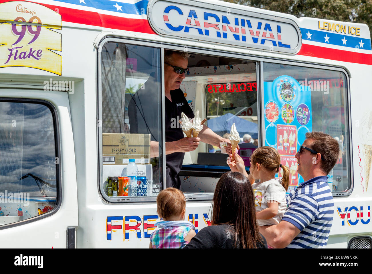 Ice cream van uk hi-res stock photography and images - Alamy