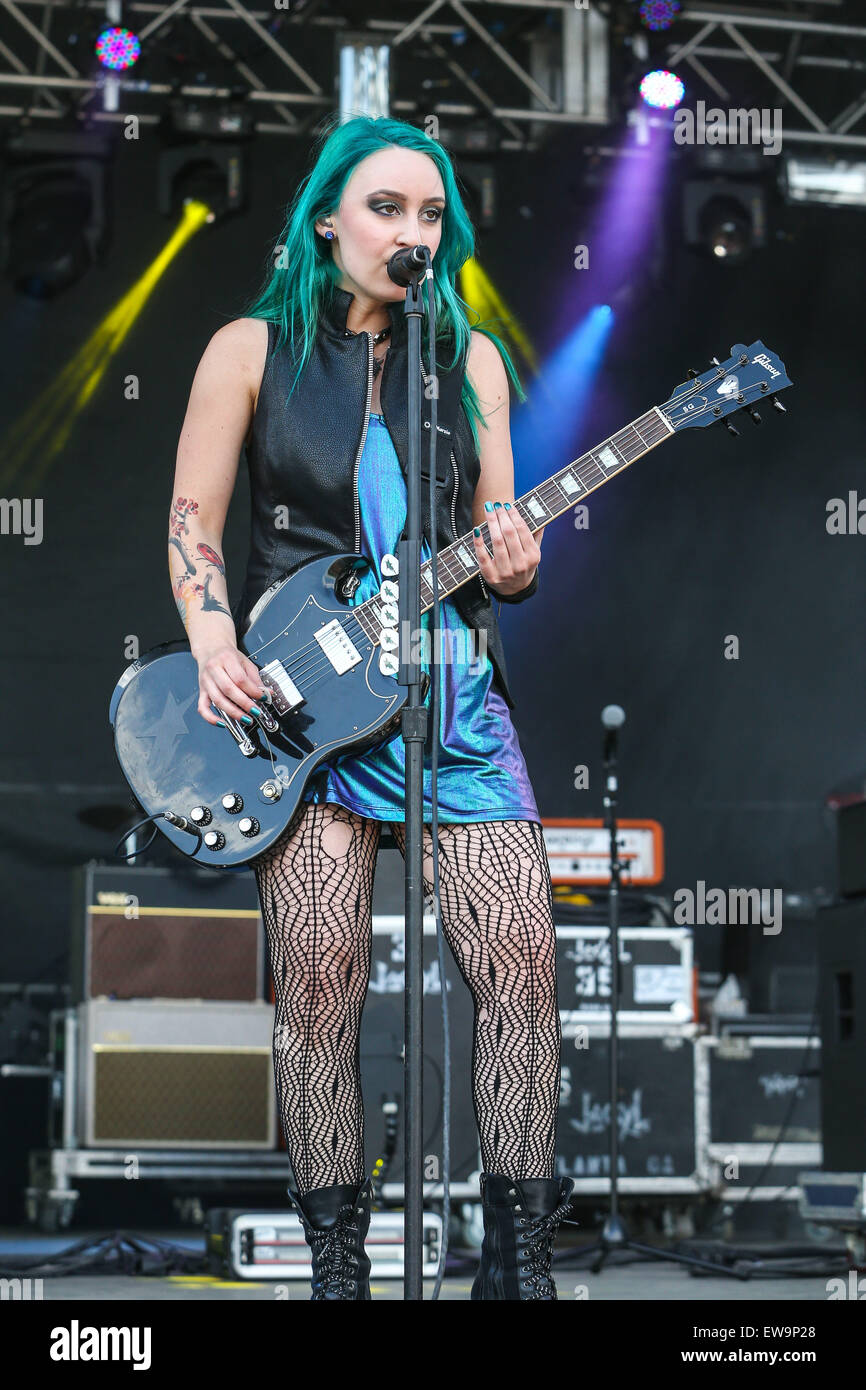 Charlotte, North Carolina, USA. 2nd May, 2015. Stars in Stereo performs ...