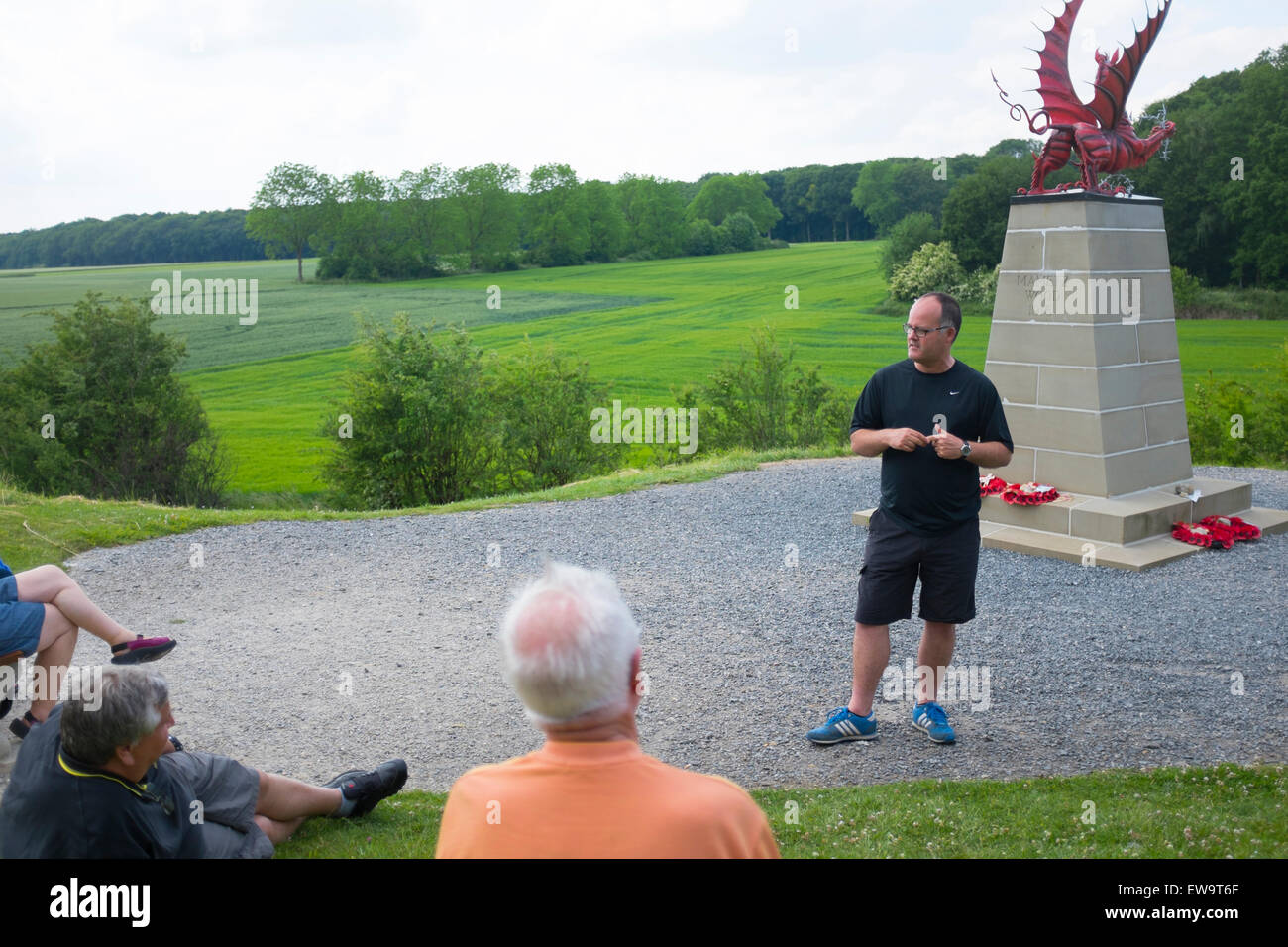 World war 1 battlefield tours hi-res stock photography and images - Alamy