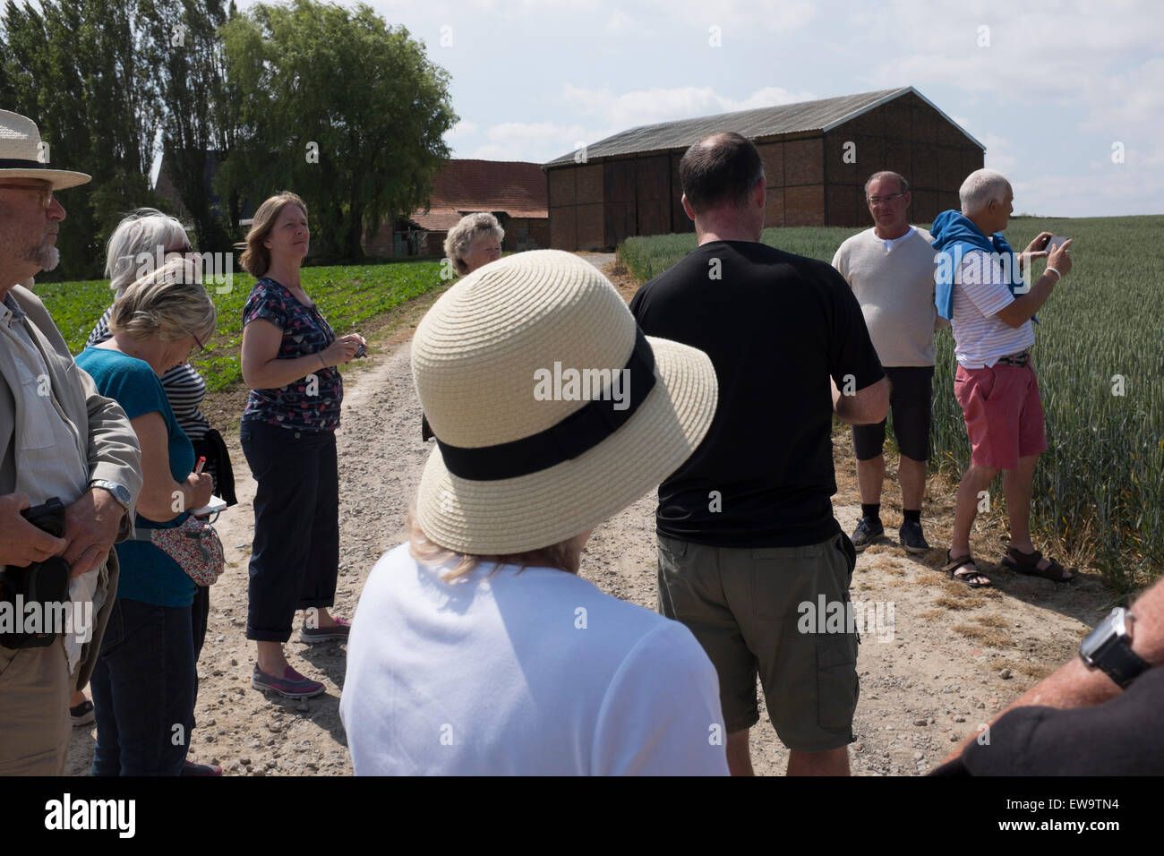 World war 1 battlefield tours hi-res stock photography and images - Alamy