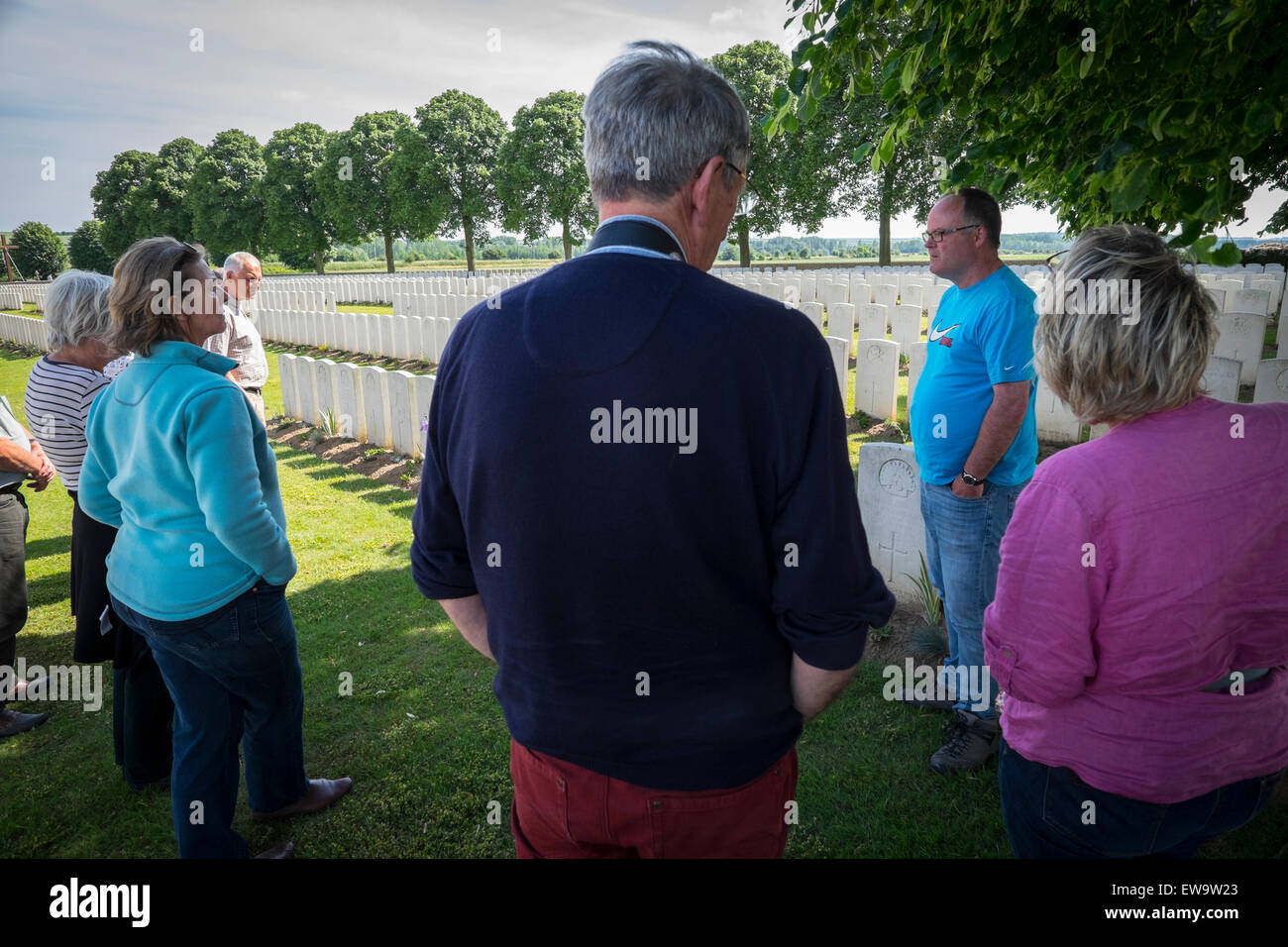 World war 1 battlefield tours hi-res stock photography and images - Alamy