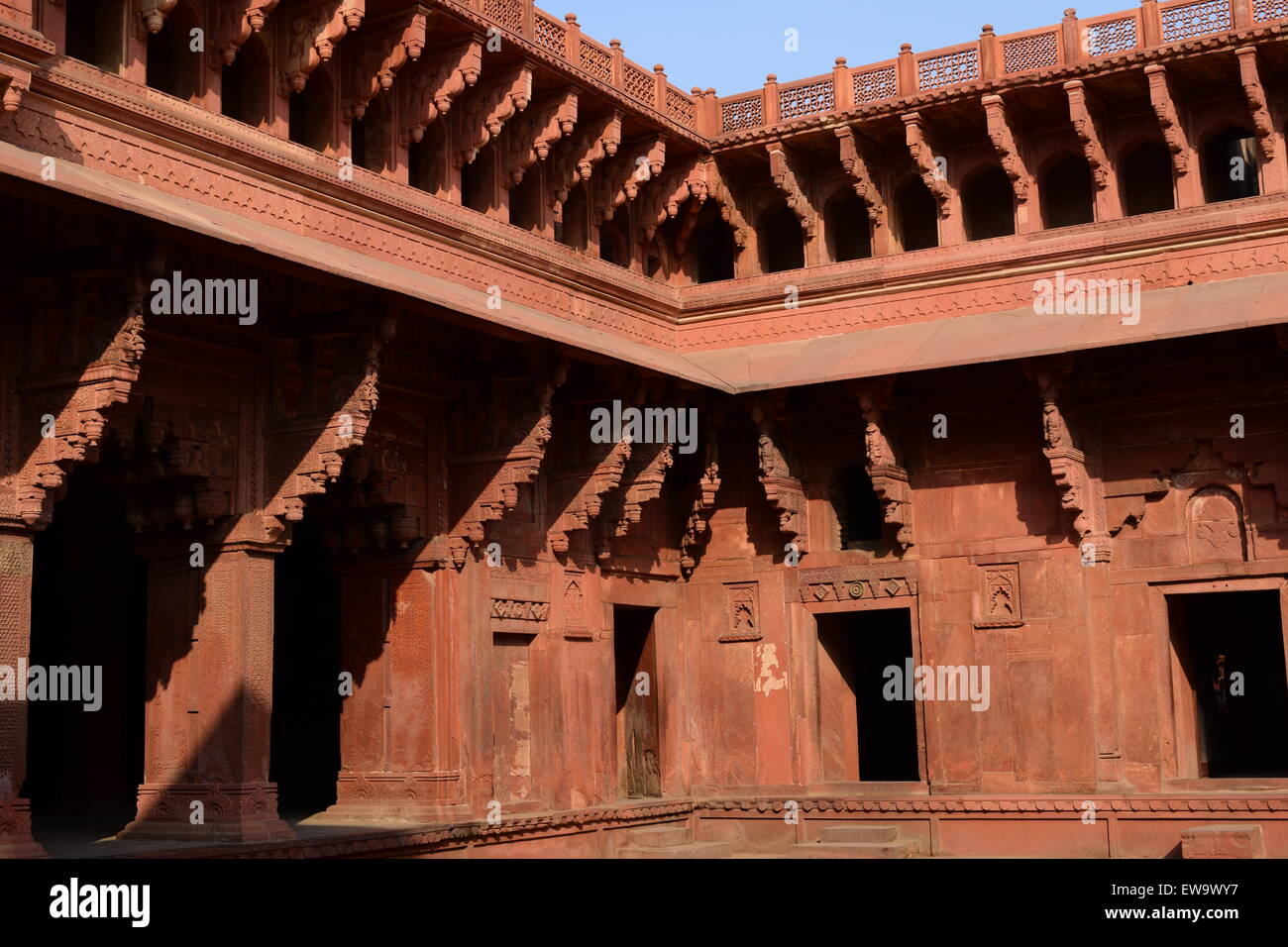 Beautiful architecture of Agra fort Agra India Agra fort building ...
