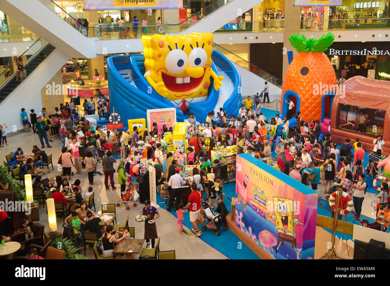 Crowd at the Spongebob promotion ground at Pavillion Shopping mall ...