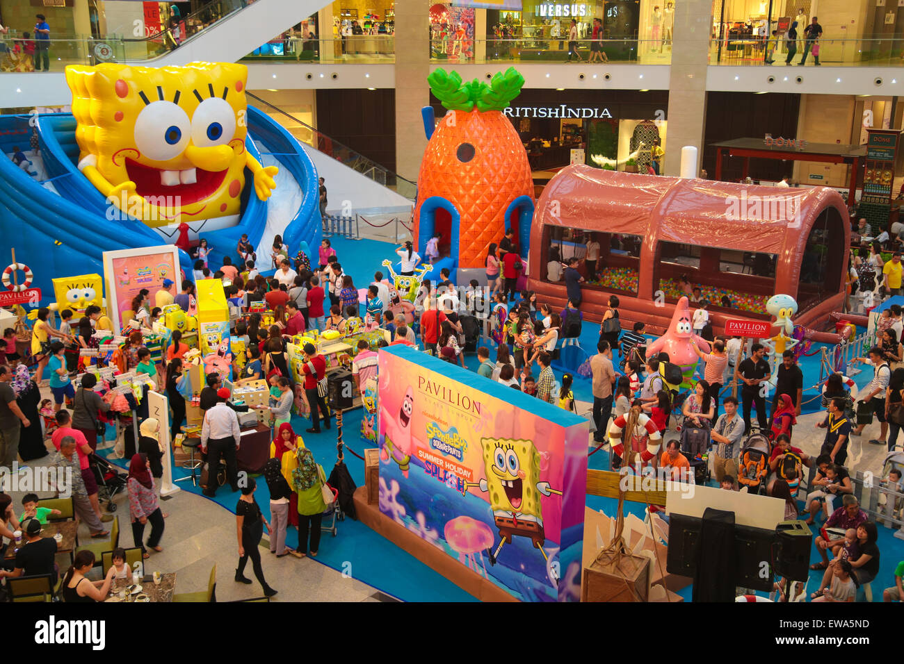 Crowd at the Spongebob promotion ground at Pavillion Shopping mall ...
