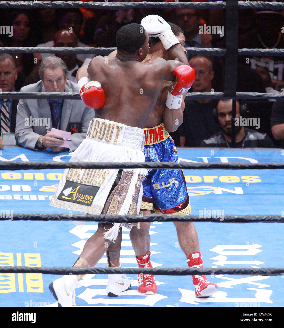 Las Vegas, Nevada, USA. 20th June, 2015. Boxers Shawn Porter and Adrien ...