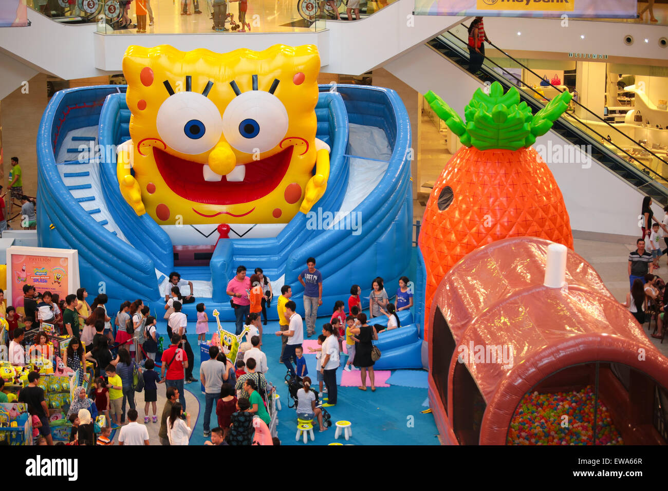 Crowd at the Spongebob promotion ground at Pavillion Shopping mall ...