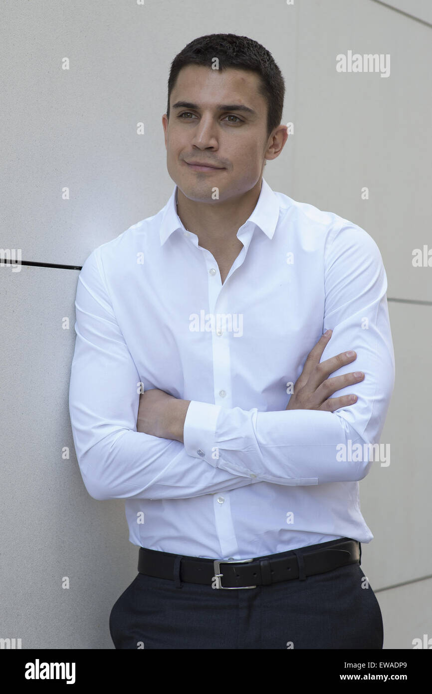 Alex Gonzalez attends the 'El Principe' season 2 photocall in Madrid ...