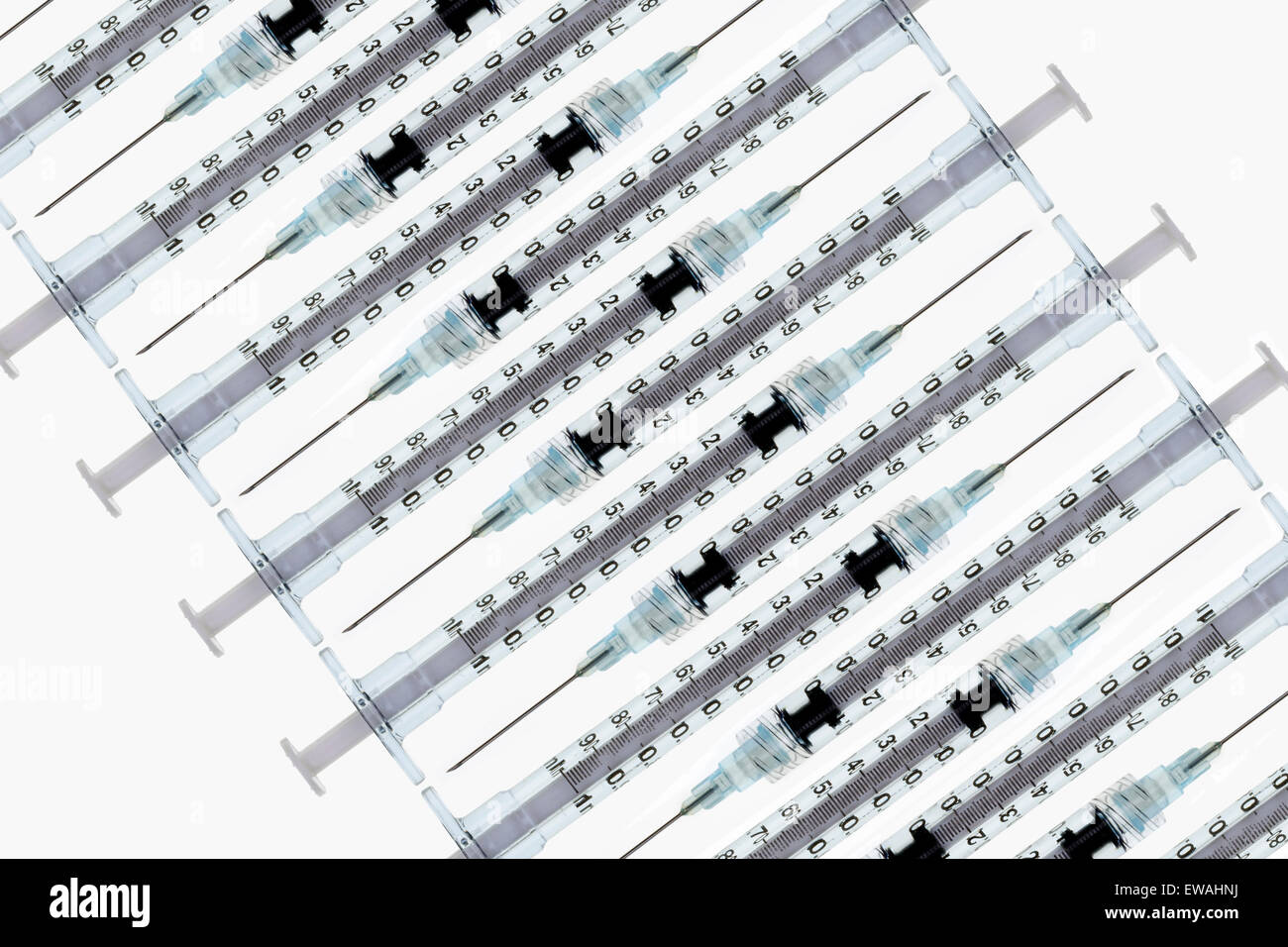 Medical - selection of syringes and hypodermic needles Stock Photo - Alamy