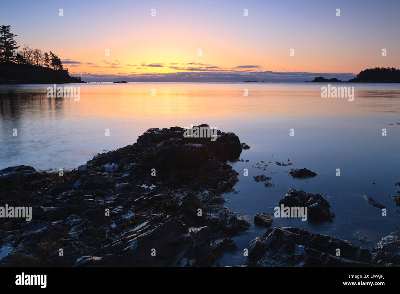 Sunrise shoreline scene, Neck Point Park, Nanaimo, Vancouver Island ...