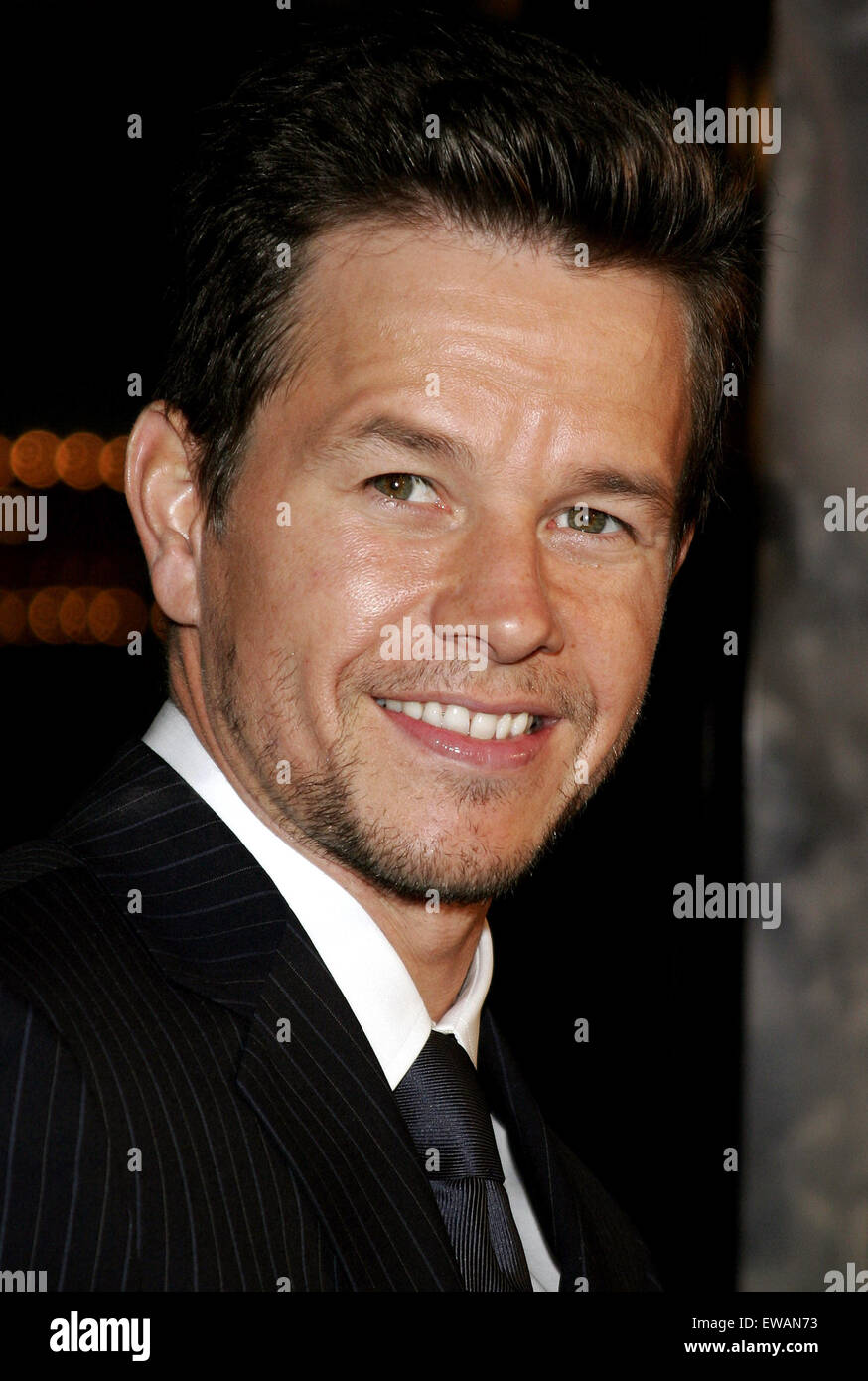 Mark Walhberg attends the Los Angeles Premiere of "Shooter" held at the ...
