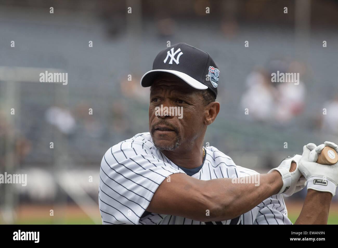 Rickey henderson hi-res stock photography and images - Alamy