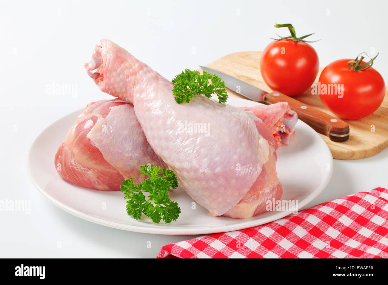 Turkey meat raw thigh hi-res stock photography and images - Alamy