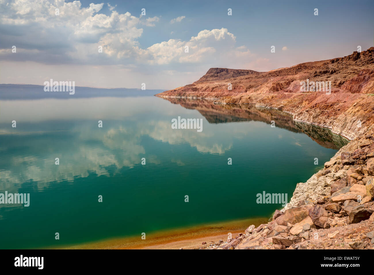 Jordan dead sea salt rocks hi-res stock photography and images - Alamy