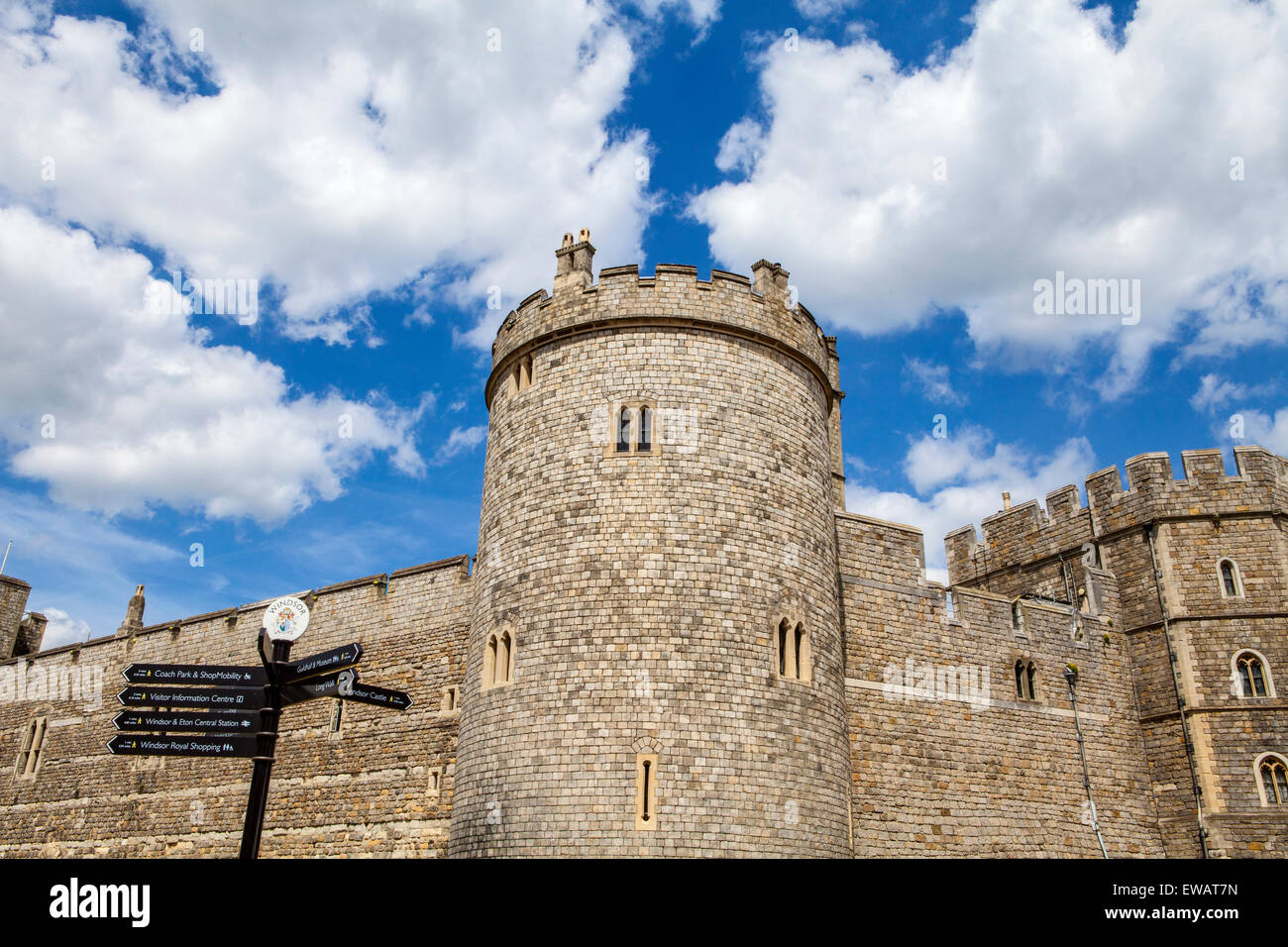 Windsor Directions High Resolution Stock Photography and Images - Alamy