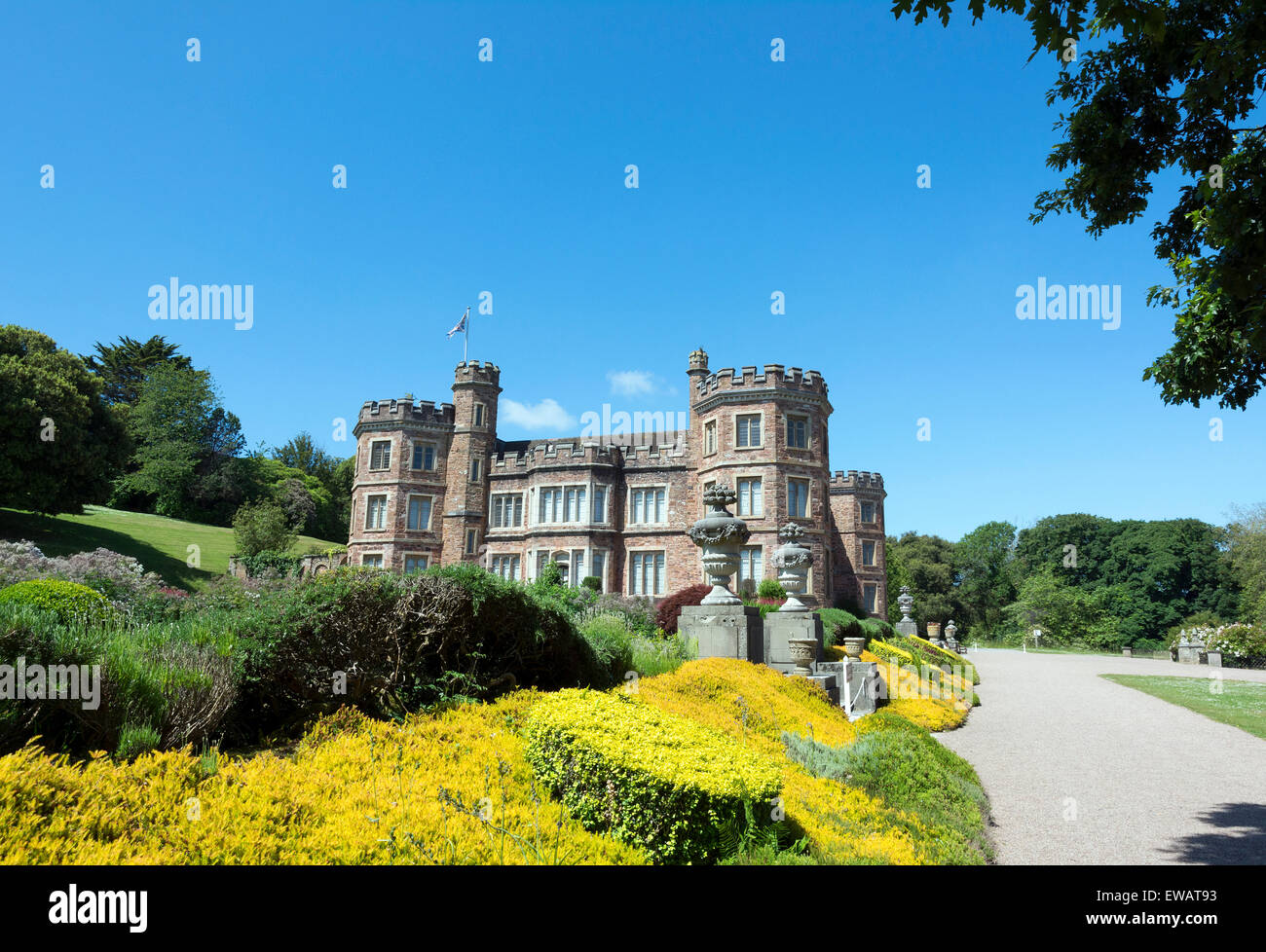 Mount edgecumbe house hi-res stock photography and images - Alamy