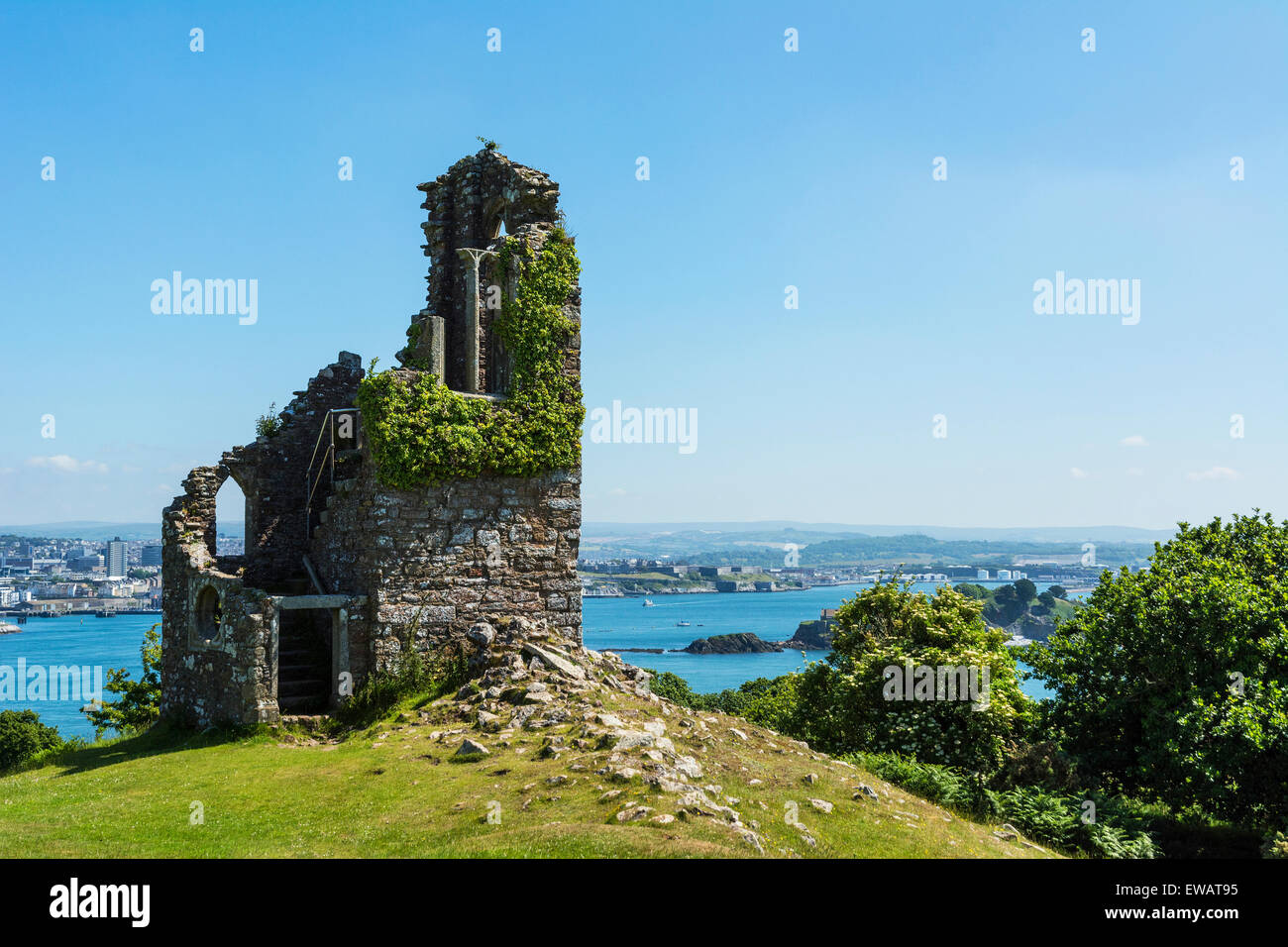 Artificial ruin hi-res stock photography and images - Alamy