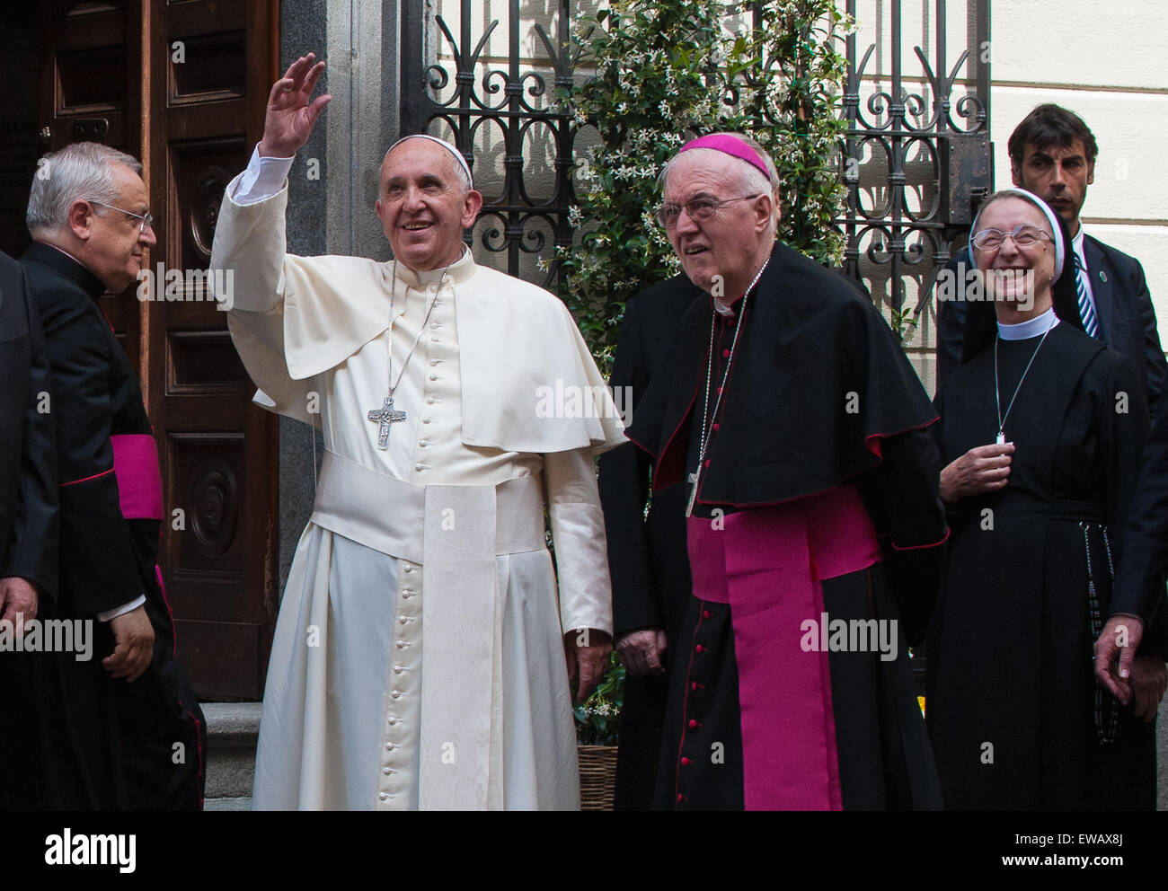 Turin, Italy. 21st June, 2015. Italy Piedmont Turin Visit of Pope ...