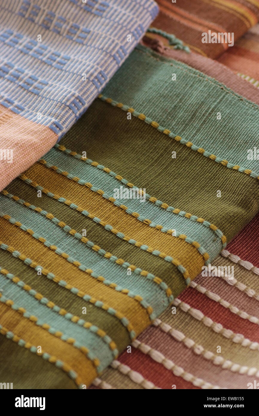 Guatemalan textile hi-res stock photography and images - Alamy