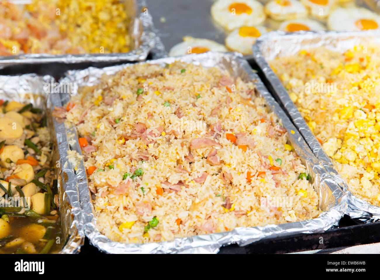 wok or pilaf dish at street market Stock Photo - Alamy