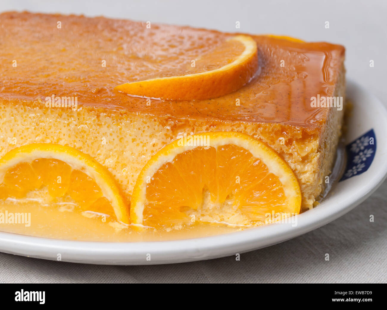 Custard slice hi-res stock photography and images - Alamy