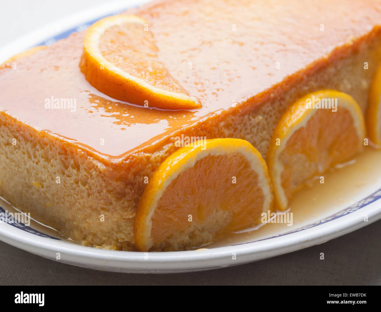 Custard slice hi-res stock photography and images - Alamy