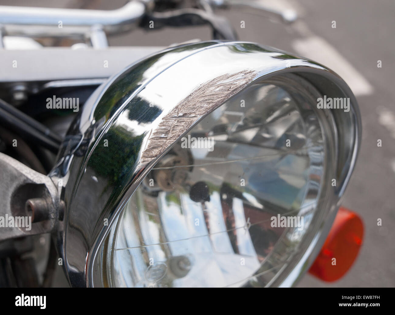 Damage headlight hi-res stock photography and images - Alamy