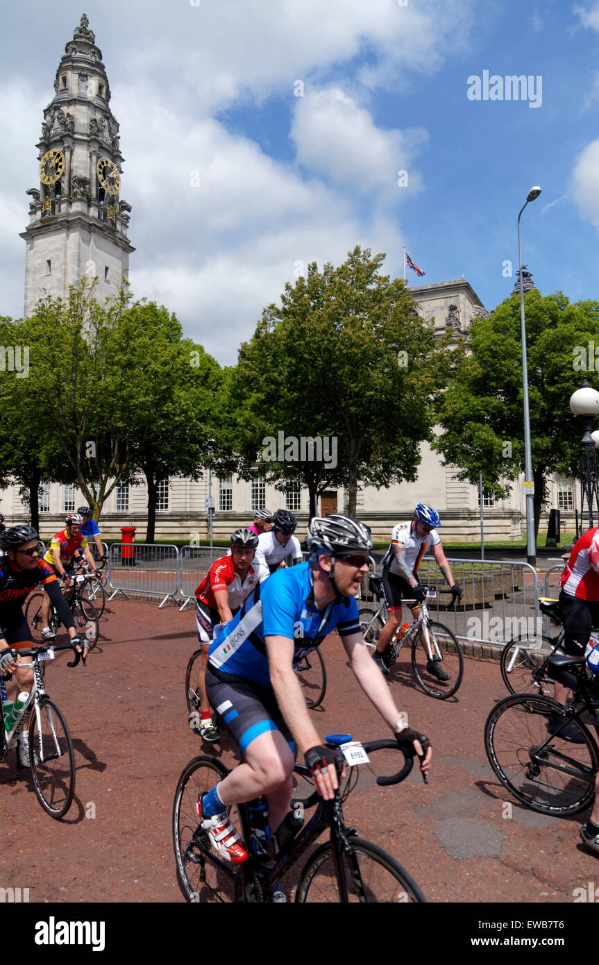 Cyclists on the Velathon Wales sportive bike ride, Cathays Park ...