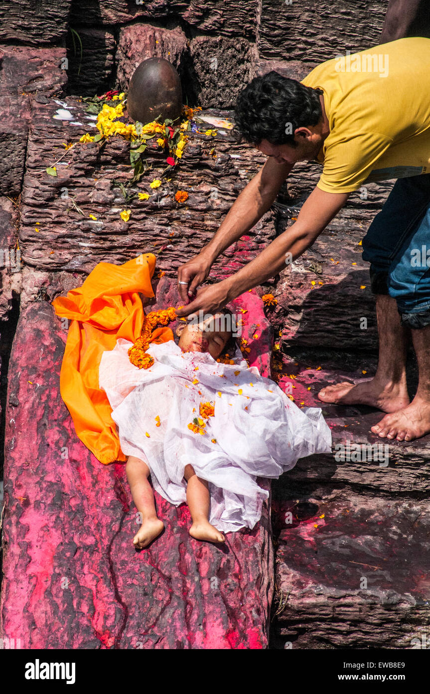 A Hindu Child's funeral at Pashupatinath Temple, a Hindu temple located ...