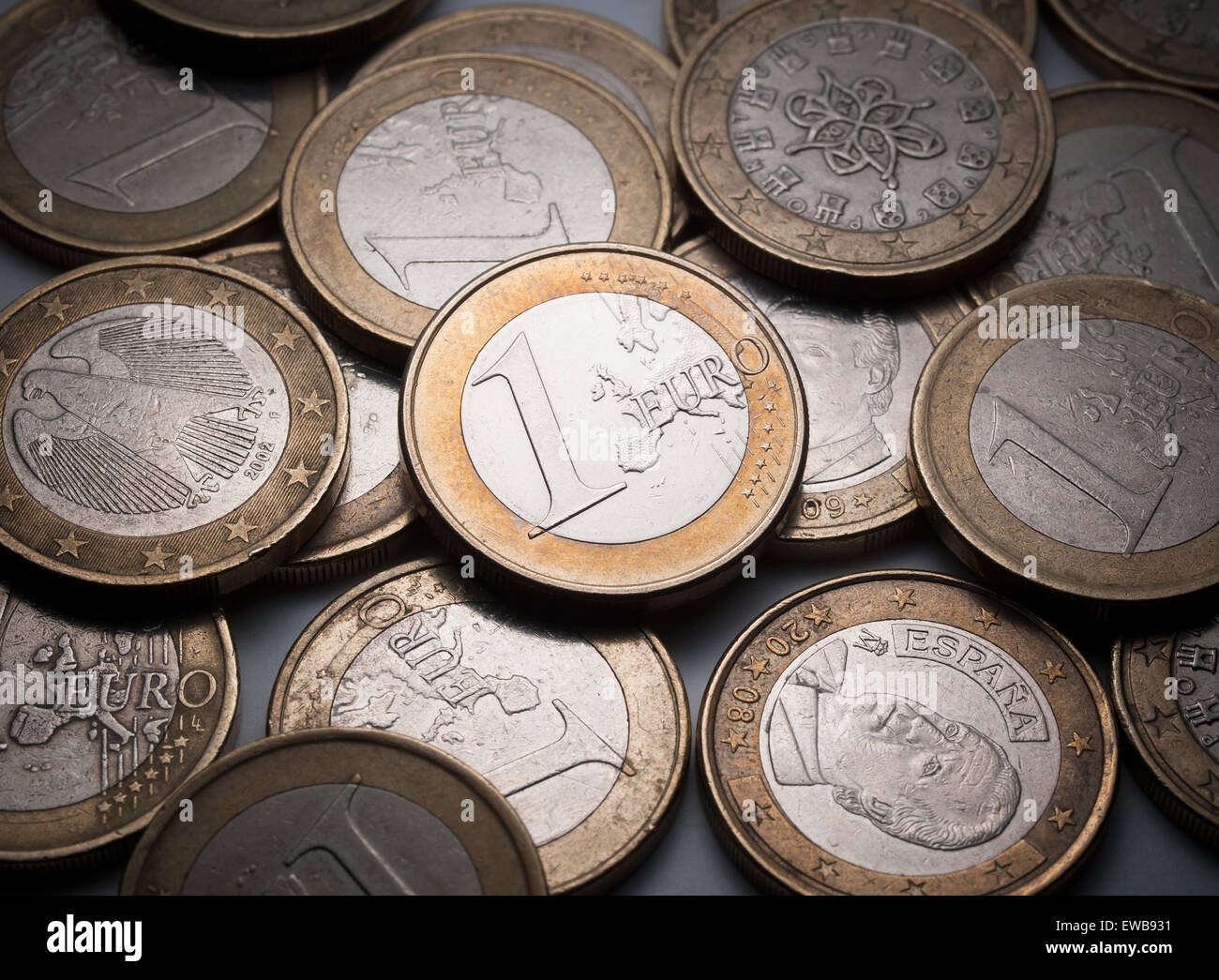European 1 euro coins hi-res stock photography and images - Alamy