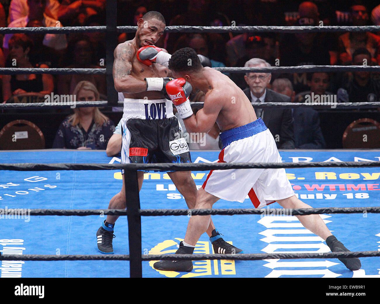 Las Vegas, Nevada, USA. 22nd June, 2015. Boxers J'Leon Love and Jason ...