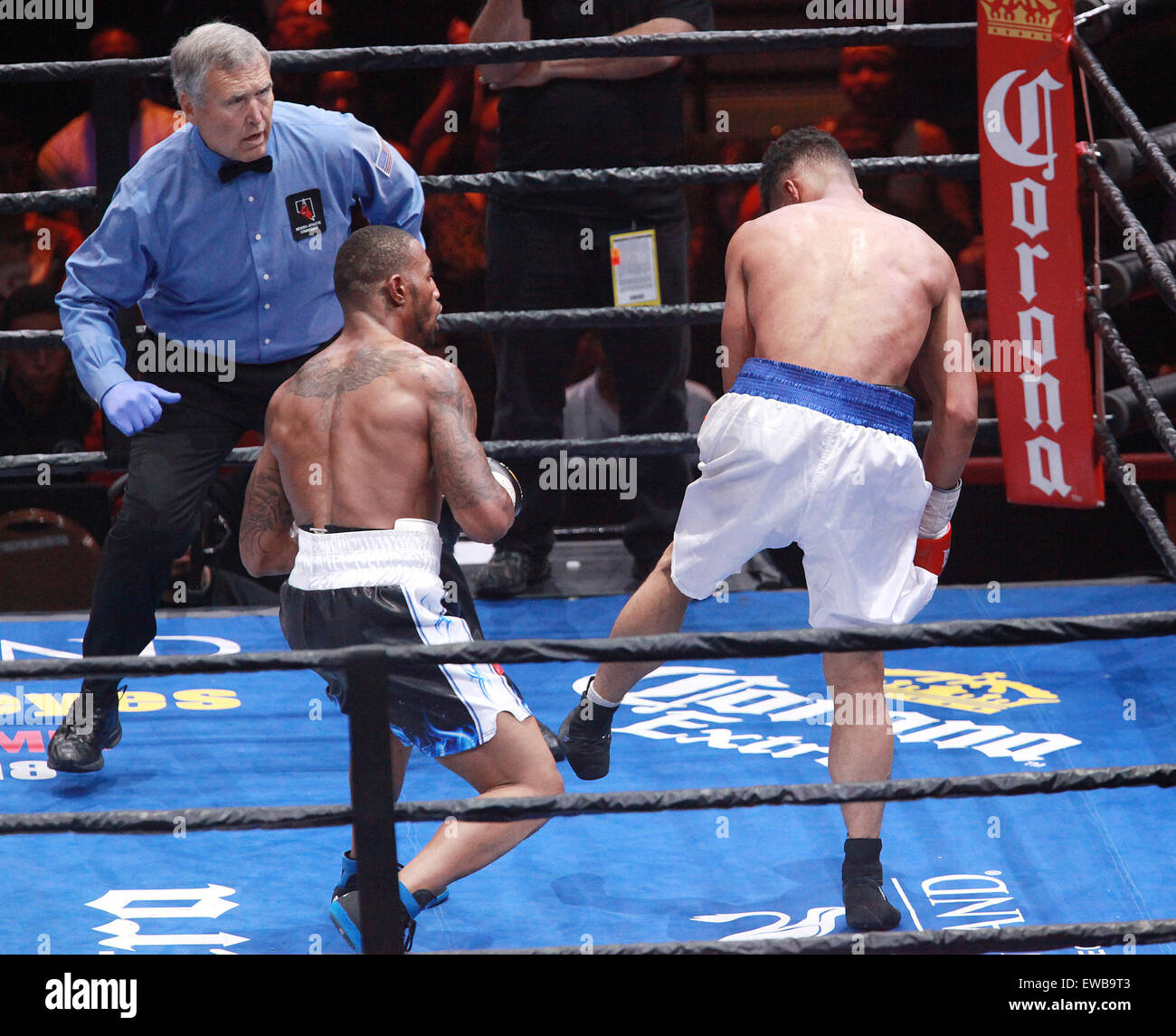Las Vegas, Nevada, USA. 22nd June, 2015. Boxers J'Leon Love and Jason ...