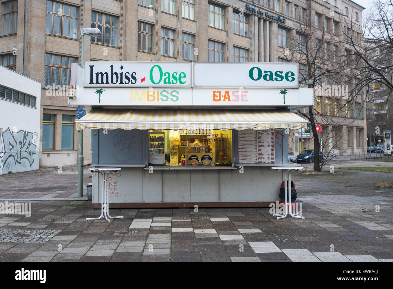 Exterior snack bar hi-res stock photography and images - Alamy