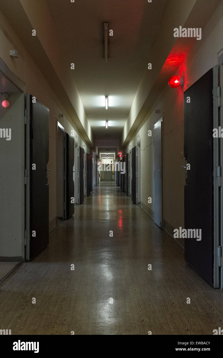 Interrogation light hi-res stock photography and images - Alamy