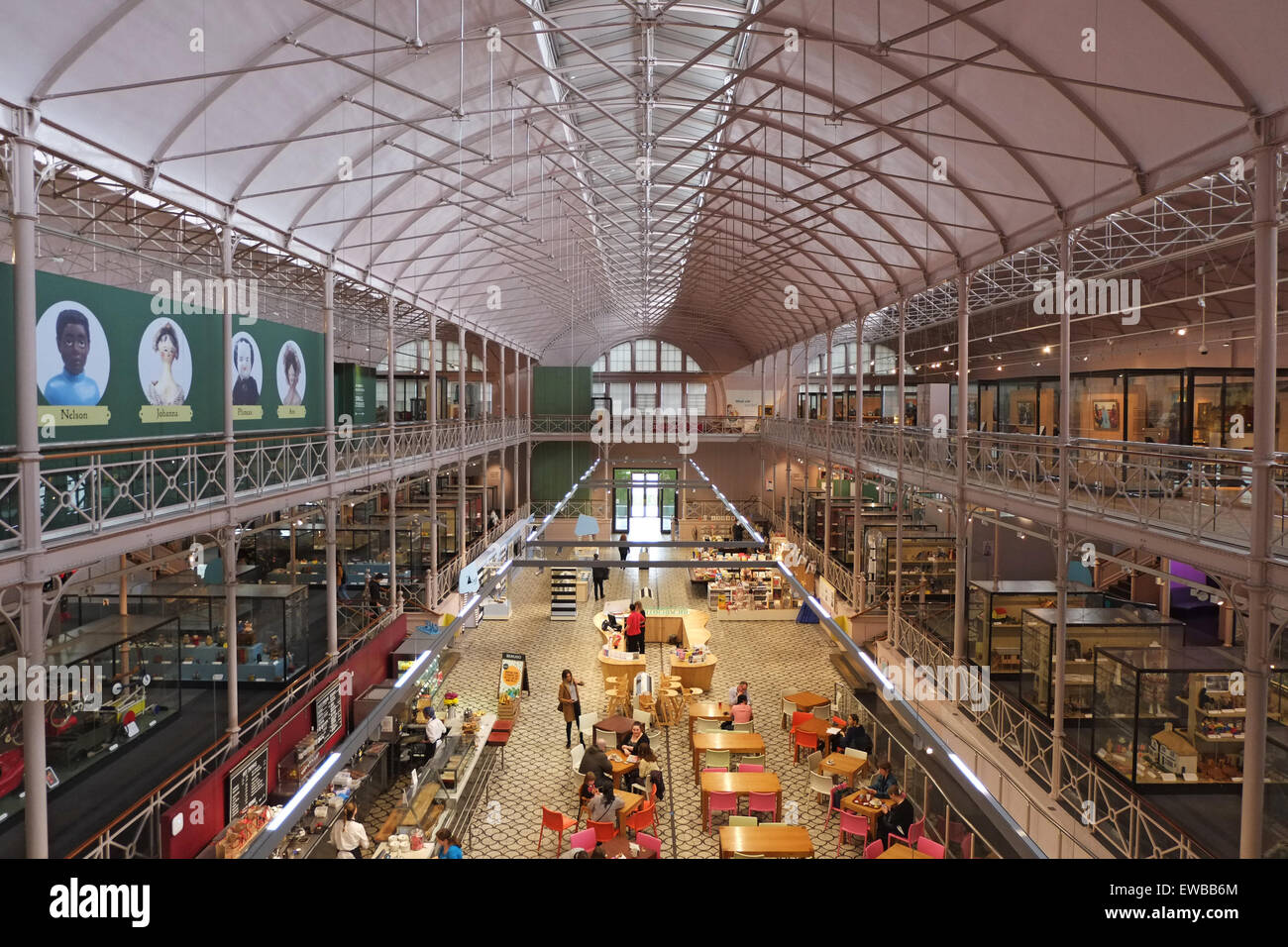 V&a museum of childhood, london hi-res stock photography and images - Alamy