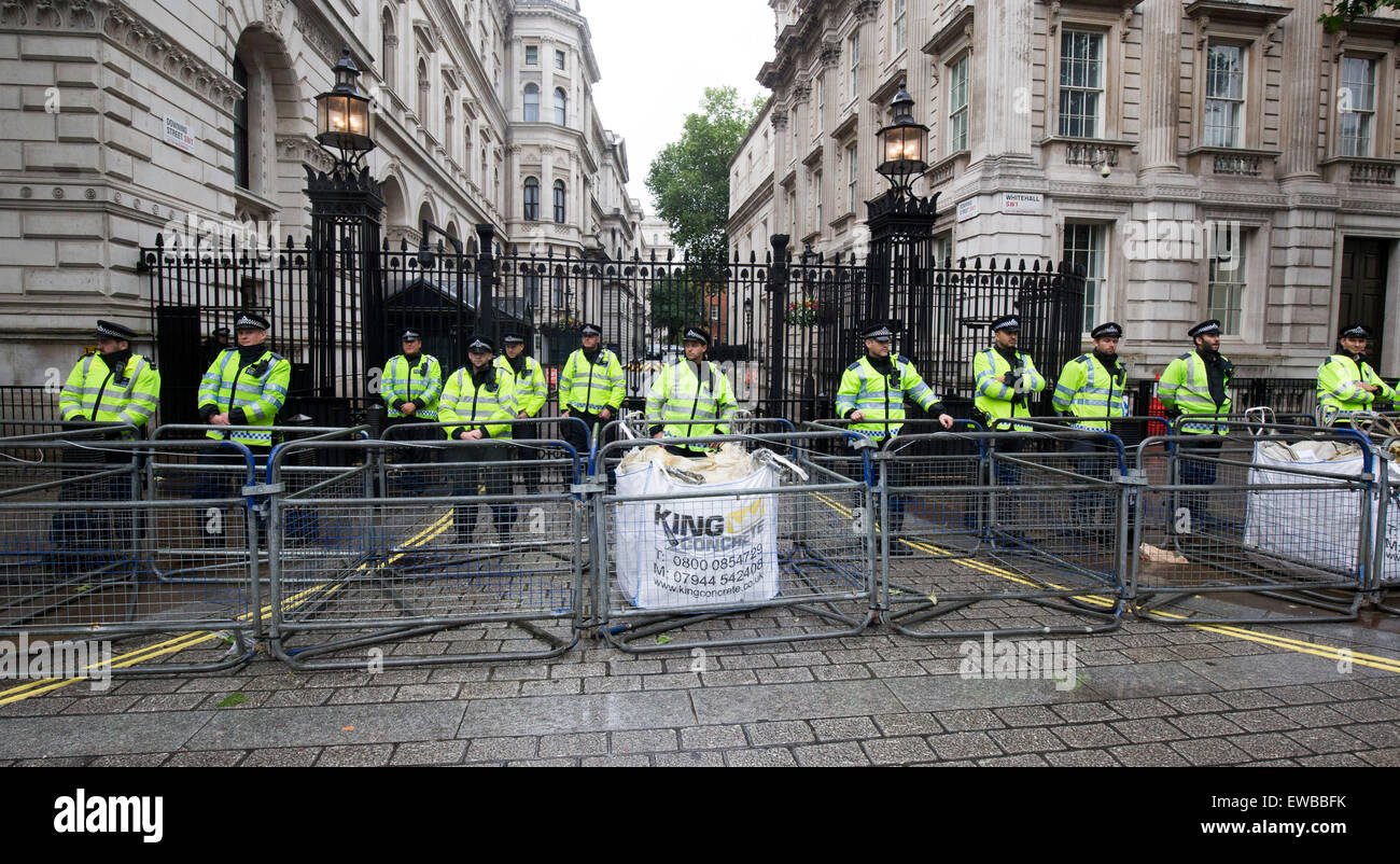 West end live hi-res stock photography and images - Alamy