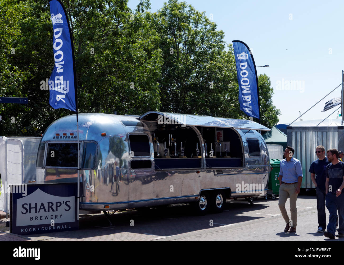 Cardiff bay bar hi-res stock photography and images - Alamy